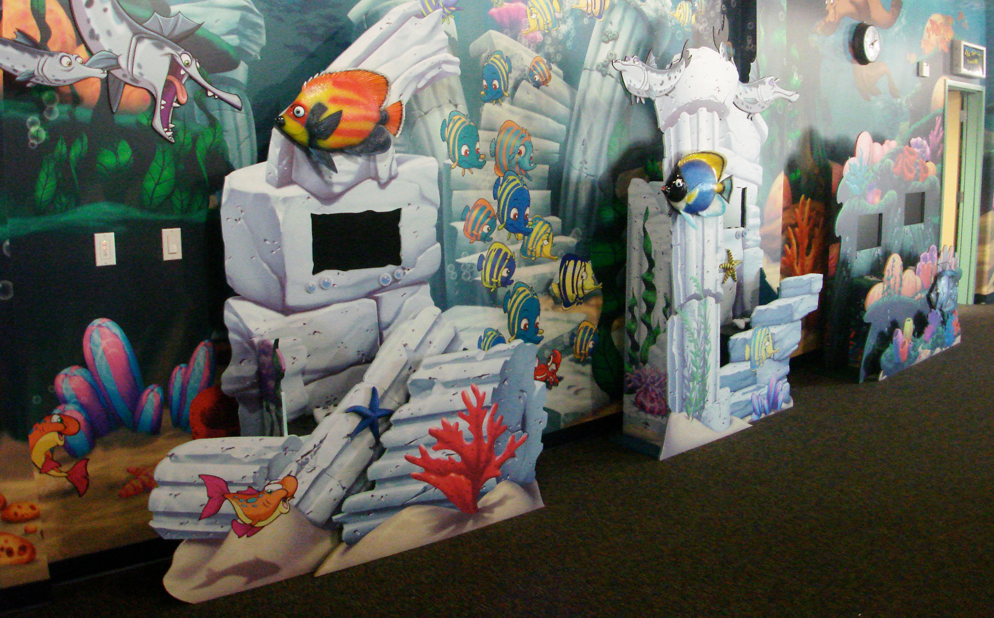 Themed Kiosks & Game Stations | Wacky World Studios